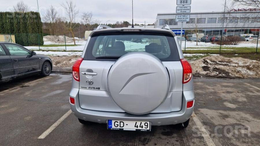 Тойота РАВ 4 2006 в Рига, объемом двигателя 2.00 л и пробегом 229 тыс. км за 6000 €, фото 8 на AUTOMOTO.COM.LV
