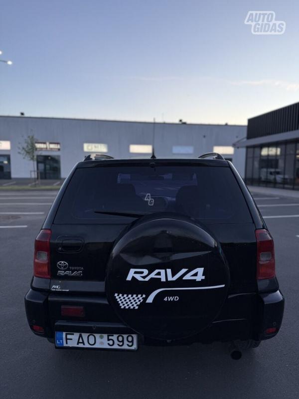 Toyota RAV4 2006 Kauņa, ar dzinēja tilpumu 2.00 L un nobraukumu 320 tūkst. km par 2800 €, foto 7 vietnē AUTOMOTO.COM.LV