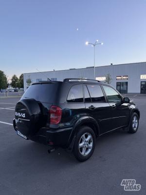 Toyota RAV4 2006 in Kaunas, with an engine capacity of 2.00 L and mileage of 320 thousand km for 2800 €, photo 11 on AUTOMOTO.COM.LV