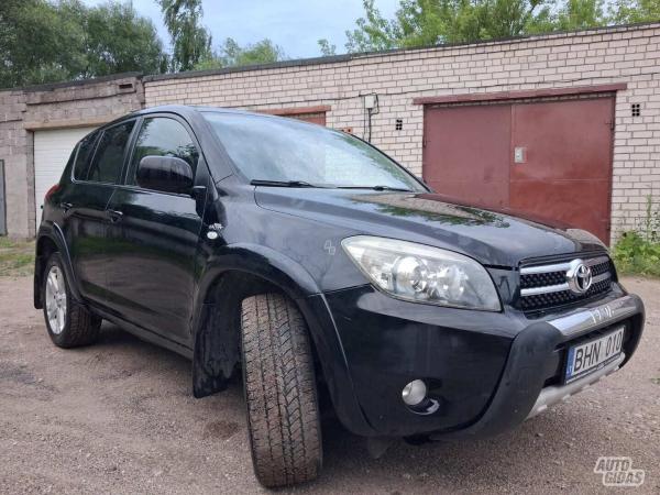 Тойота РАВ 4 2006 в Вильнюс, объемом двигателя 2.20 л и пробегом 278 тыс. км за 1950 €, фото 7 на AUTOMOTO.COM.LV