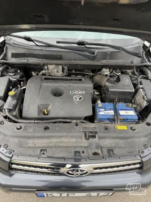Toyota RAV4 2006 in Marijampole, with an engine capacity of 2.20 L and mileage of 329 thousand km for 1700 €, photo 15 on AUTOMOTO.COM.LV