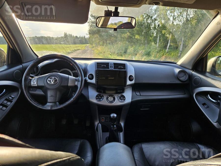 Toyota RAV4 2006 Jēkabpils, ar dzinēja tilpumu 2.00 L un nobraukumu 0 tūkst. km par 2750 €, foto 6 vietnē AUTOMOTO.COM.LV