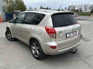Toyota RAV4 2007 Marijampole, ar dzinēja tilpumu 2.20 L un nobraukumu 300 tūkst. km par 3299 €, foto 6 vietnē AUTOMOTO.COM.LV