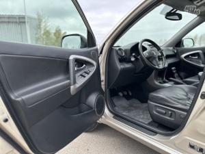 Toyota RAV4 2007 Marijampole, ar dzinēja tilpumu 2.20 L un nobraukumu 300 tūkst. km par 3299 €, foto 10 vietnē AUTOMOTO.COM.LV