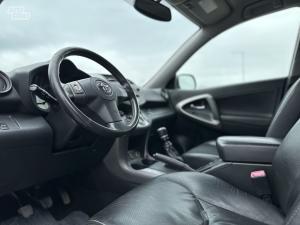 Toyota RAV4 2007 Marijampole, ar dzinēja tilpumu 2.20 L un nobraukumu 300 tūkst. km par 3299 €, foto 12 vietnē AUTOMOTO.COM.LV