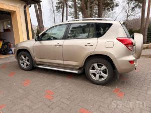Тойота РАВ 4 2007 в Рига, объемом двигателя 2.00 л и пробегом 160 тыс. км за 4000 €, фото 5 на AUTOMOTO.COM.LV