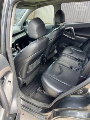 Toyota RAV4 2007 Marijampole, ar dzinēja tilpumu 2.20 L un nobraukumu 269 tūkst. km par 3500 €, foto 8 vietnē AUTOMOTO.COM.LV