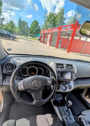 Тойота РАВ 4 2007 в Рига, объемом двигателя 2.00 л и пробегом 120 тыс. км за 8000 €, фото 7 на AUTOMOTO.COM.LV