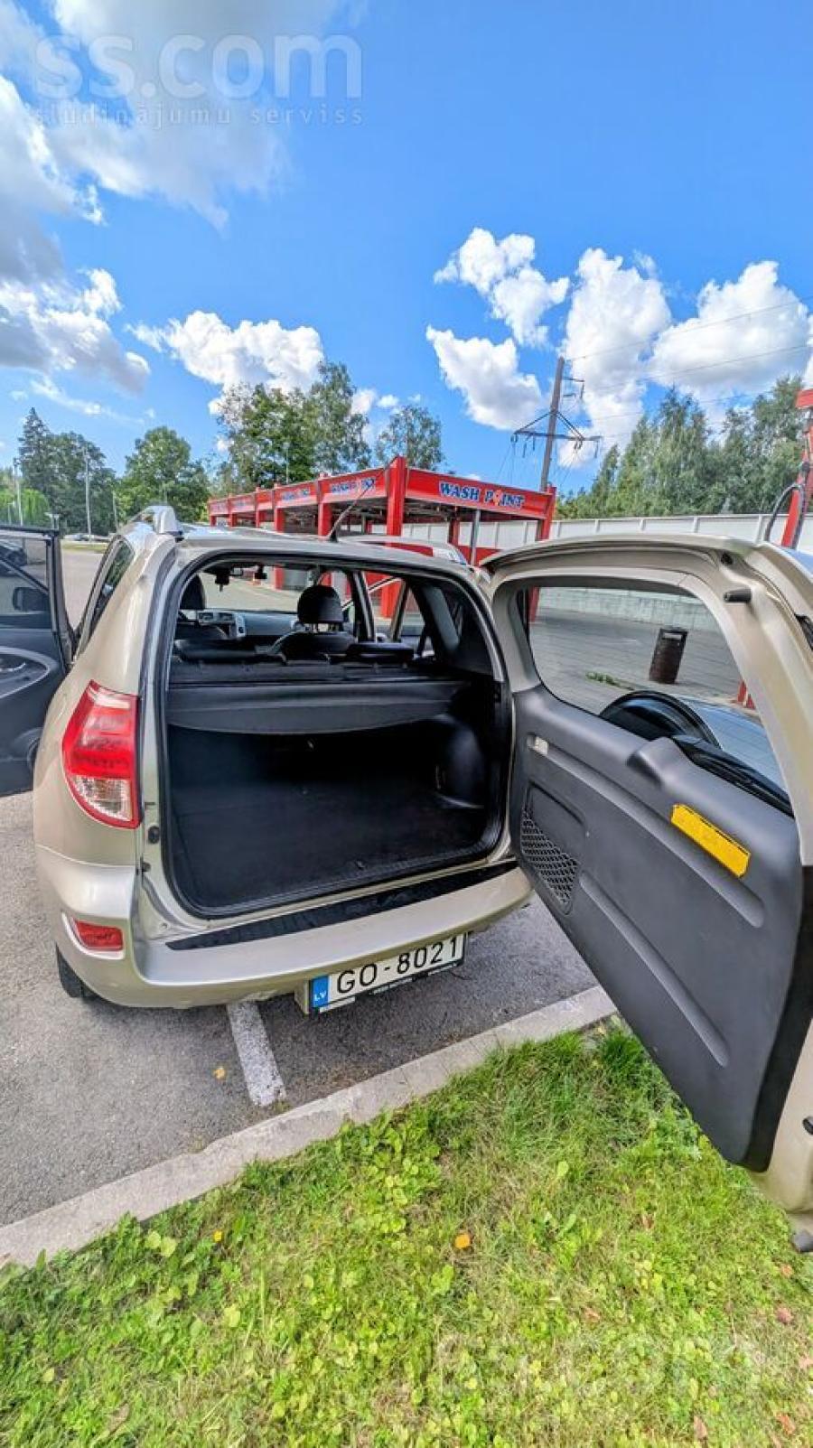 Тойота РАВ 4 2007 в Рига, объемом двигателя 2.00 л и пробегом 120 тыс. км за 8000 €, фото 8 на AUTOMOTO.COM.LV