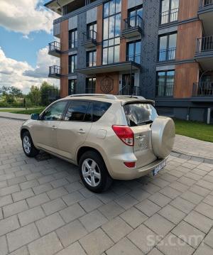 Тойота РАВ 4 2007 в Рига, объемом двигателя 2.00 л и пробегом 120 тыс. км за 8000 €, фото 16 на AUTOMOTO.COM.LV