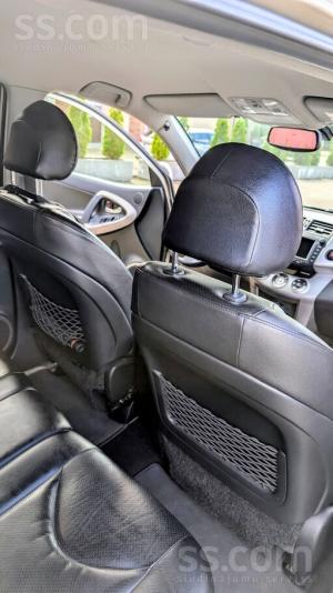 Тойота РАВ 4 2007 в Рига, объемом двигателя 2.00 л и пробегом 120 тыс. км за 8000 €, фото 17 на AUTOMOTO.COM.LV
