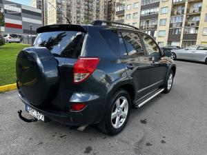 Тойота РАВ 4 2007 в Вильнюс, объемом двигателя 2.20 л и пробегом 240 тыс. км за 2650 €, фото 4 на AUTOMOTO.COM.LV