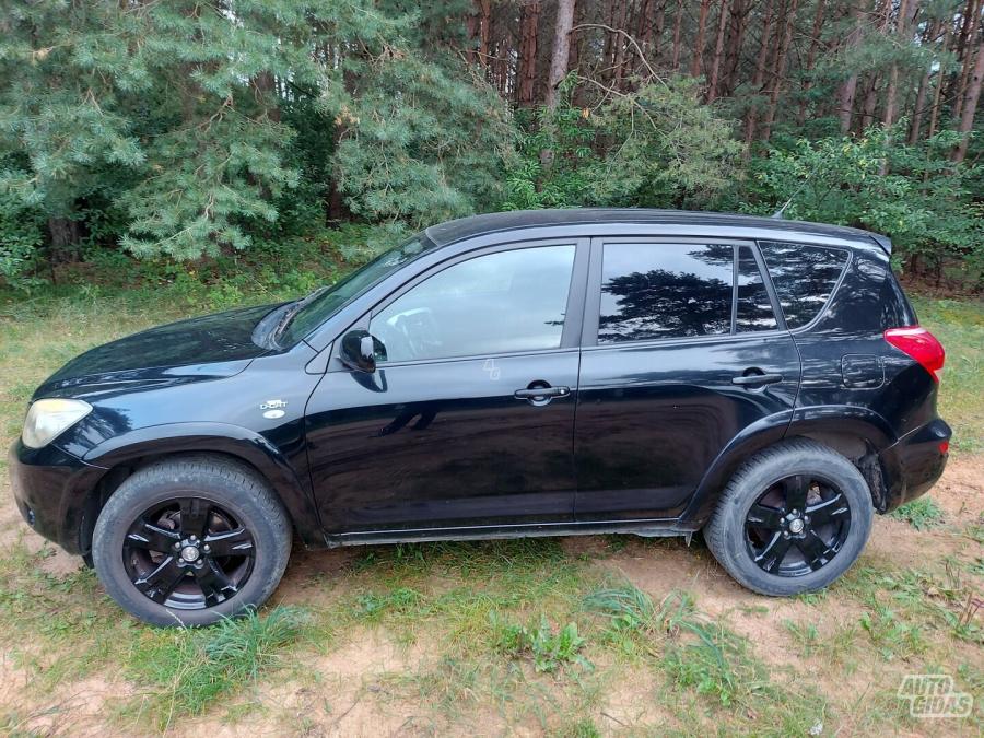 Toyota RAV4 2007 Jonava, ar dzinēja tilpumu 2.20 L un nobraukumu 345 tūkst. km par 2345 €, foto 6 vietnē AUTOMOTO.COM.LV