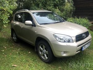 Тойота РАВ 4 2007 в Рига, объемом двигателя 2.00 л и пробегом 129 тыс. км за 5000 €, фото  на AUTOMOTO.COM.LV