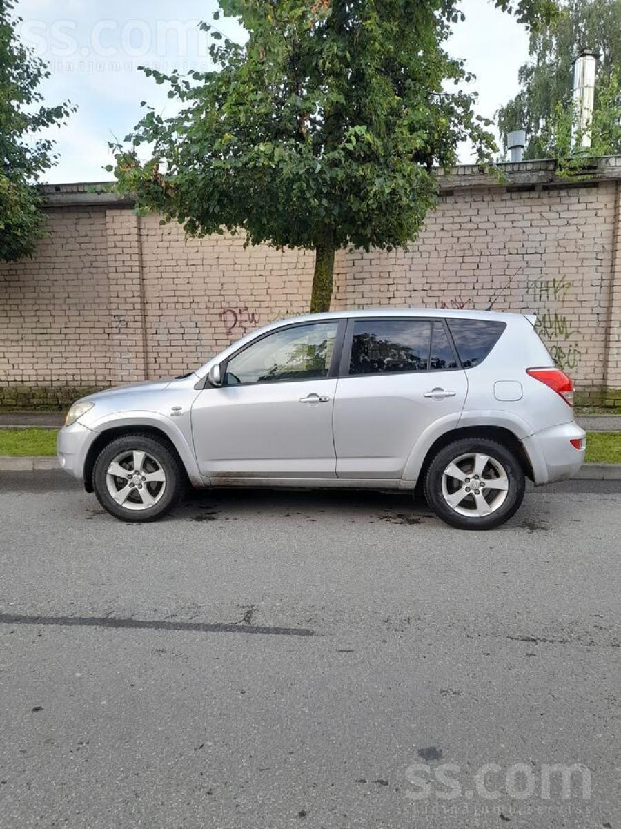 Тойота РАВ 4 2008 в Рига, объемом двигателя 2.20 л и пробегом 236 тыс. км за 4300 €, фото 1 на AUTOMOTO.COM.LV