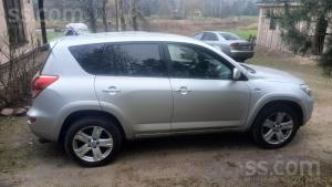 Toyota RAV4 2008 Jelgava, ar dzinēja tilpumu 2.20 L un nobraukumu 243 tūkst. km par 4000 €, foto 2 vietnē AUTOMOTO.COM.LV