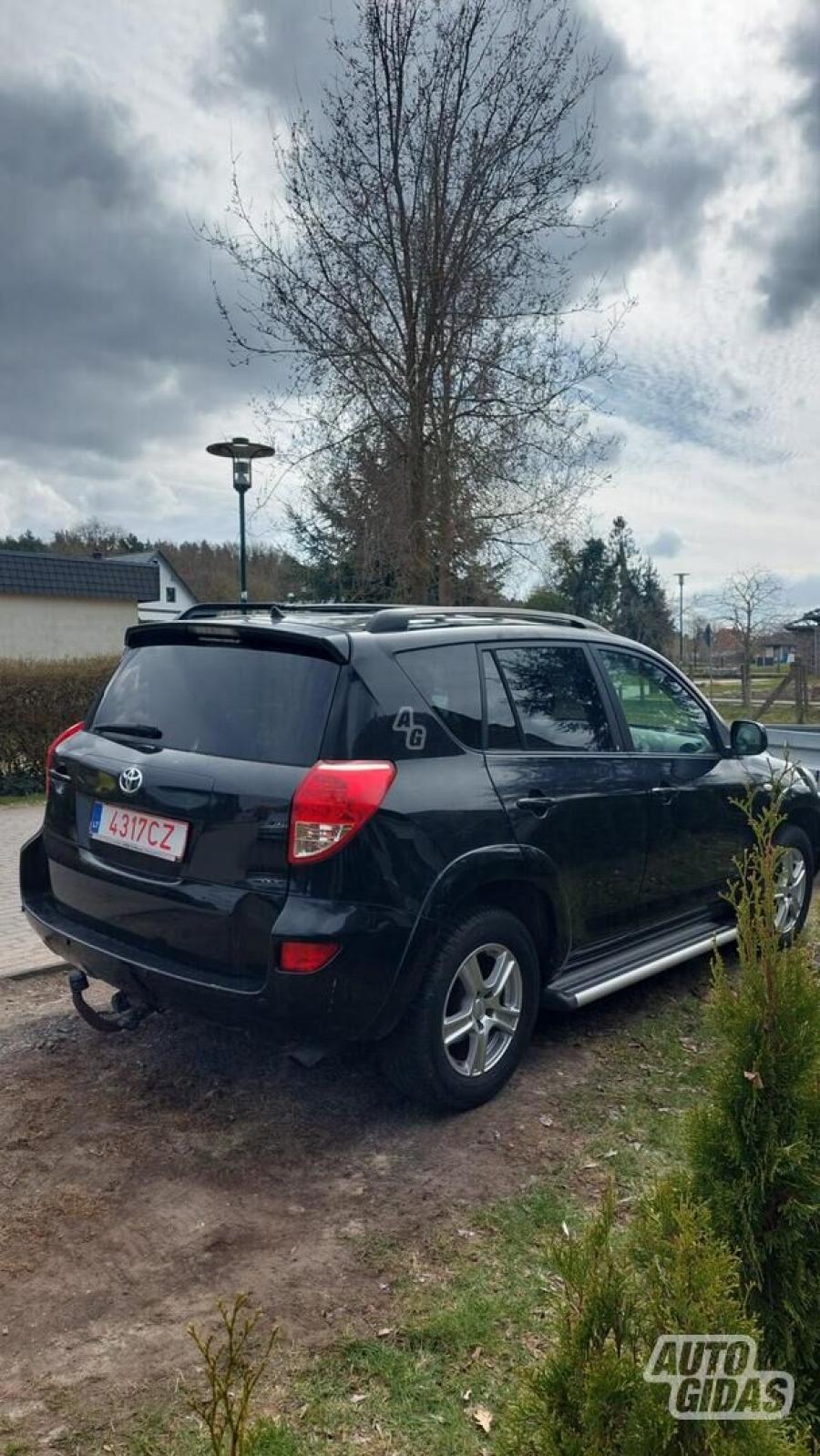 Toyota RAV4 2008 Klaipėda, ar dzinēja tilpumu 2.20 L un nobraukumu 310 tūkst. km par 4499 €, foto 3 vietnē AUTOMOTO.COM.LV