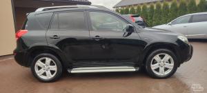 Toyota RAV4 2008 in Utena, with an engine capacity of 2.20 L and mileage of 250 thousand km for 4900 €, photo 15 on AUTOMOTO.COM.LV