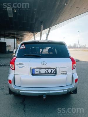 Тойота РАВ 4 2008 в Огре, объемом двигателя 2.20 л и пробегом 234 тыс. км за 5200 €, фото 5 на AUTOMOTO.COM.LV