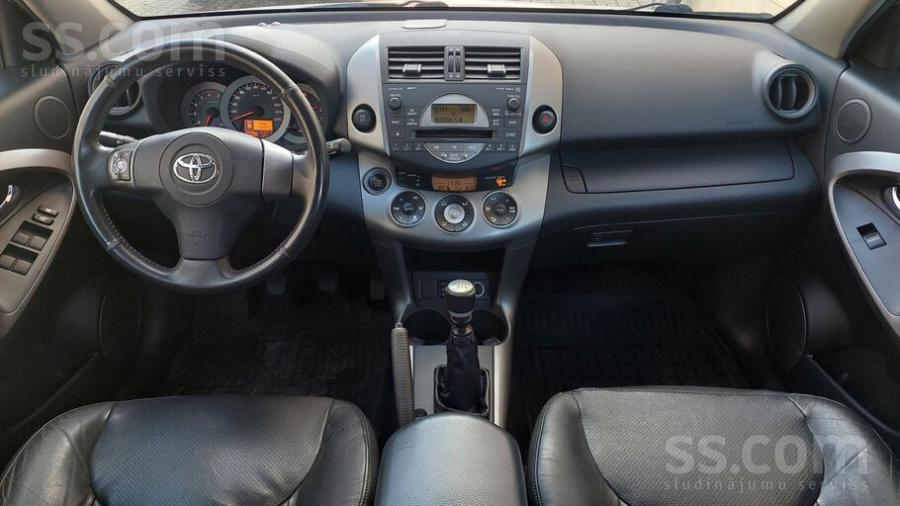 Toyota RAV4 2008 in Riga, with an engine capacity of 2.20 L and mileage of 299 thousand km for 2950 €, photo 20 on AUTOMOTO.COM.LV