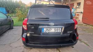 Toyota RAV4 2008 Šakiai, ar dzinēja tilpumu 2.20 L un nobraukumu 322 tūkst. km par 3750 €, foto 8 vietnē AUTOMOTO.COM.LV