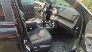 Toyota RAV4 2008 Šakiai, ar dzinēja tilpumu 2.20 L un nobraukumu 322 tūkst. km par 3750 €, foto 12 vietnē AUTOMOTO.COM.LV