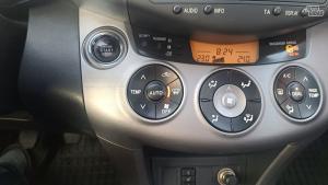 Toyota RAV4 2008 Šakiai, ar dzinēja tilpumu 2.20 L un nobraukumu 322 tūkst. km par 3750 €, foto 16 vietnē AUTOMOTO.COM.LV