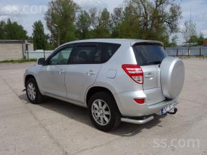 Toyota RAV4 2009 in Riga, with an engine capacity of 2.20 L and mileage of 0 thousand km for 3800 €, photo 12 on AUTOMOTO.COM.LV