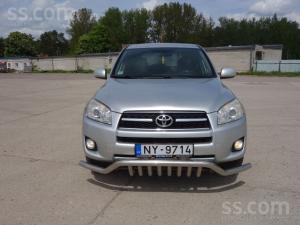 Toyota RAV4 2009 in Riga, with an engine capacity of 2.20 L and mileage of 0 thousand km for 3800 €, photo 18 on AUTOMOTO.COM.LV