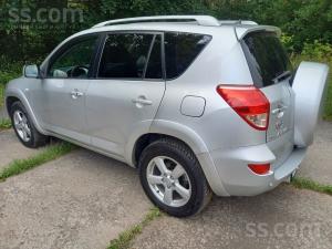 Toyota RAV4 2009 Daugavpils, ar dzinēja tilpumu 2.20 L un nobraukumu 195 tūkst. km par 5450 €, foto 4 vietnē AUTOMOTO.COM.LV