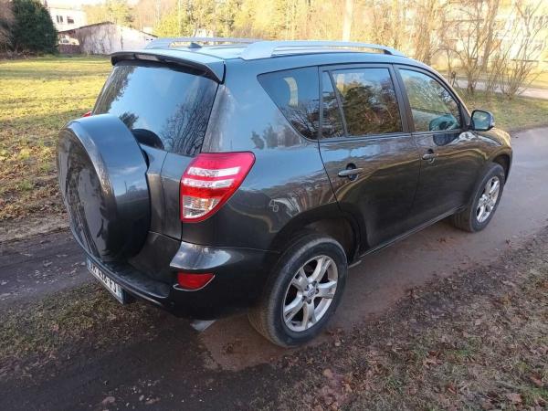 Toyota RAV4 2009 Tauragė, ar dzinēja tilpumu 2.20 L un nobraukumu 247 tūkst. km par 4900 €, foto 7 vietnē AUTOMOTO.COM.LV