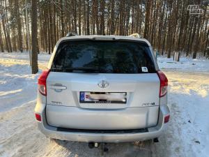 Toyota RAV4 2009 Viļņa, ar dzinēja tilpumu 2.20 L un nobraukumu 300 tūkst. km par 3350 €, foto 3 vietnē AUTOMOTO.COM.LV