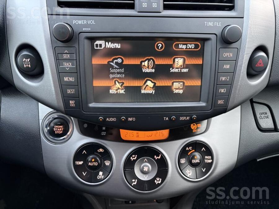 Toyota RAV4 2009 in Riga, with an engine capacity of 2.20 L and mileage of 179 thousand km for 6790 €, photo 15 on AUTOMOTO.COM.LV