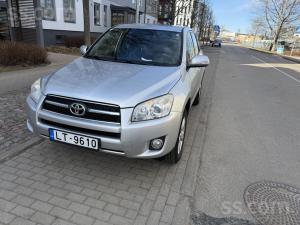 Тойота РАВ 4 2009 в Рига, объемом двигателя 2.20 л и пробегом 280 тыс. км за 4000 €, фото 9 на AUTOMOTO.COM.LV