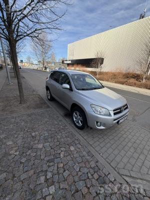 Тойота РАВ 4 2009 в Рига, объемом двигателя 2.20 л и пробегом 280 тыс. км за 4000 €, фото 12 на AUTOMOTO.COM.LV