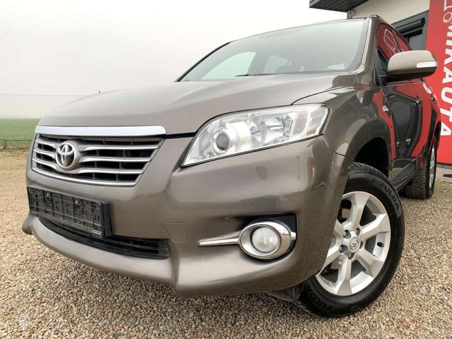 Toyota RAV4 2010 in Kedainiai, with an engine capacity of 2.23 L and mileage of 205 thousand km for 8299 €, photo 37 on AUTOMOTO.COM.LV