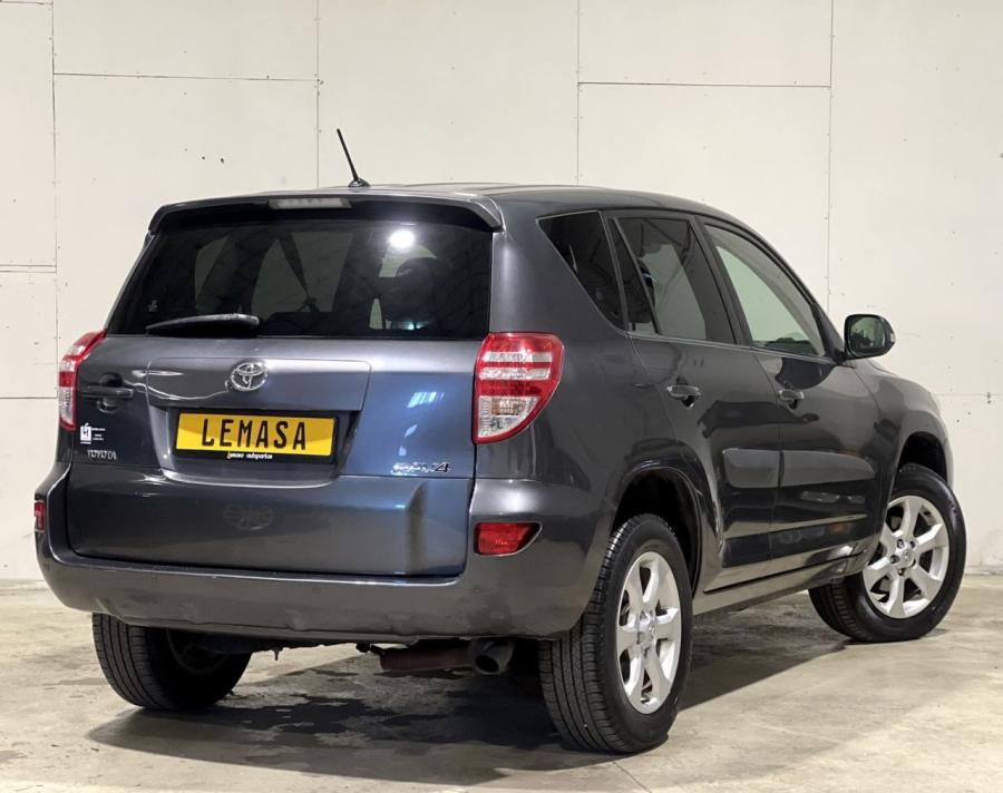 Toyota RAV4 2010 Klaipėda, ar dzinēja tilpumu 0.00 L un nobraukumu 122 tūkst. km par 7999 €, foto 4 vietnē AUTOMOTO.COM.LV