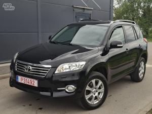 Toyota RAV4 2010 in Silute, with an engine capacity of 2.20 L and mileage of 295 thousand km for 5999 €, photo  on AUTOMOTO.COM.LV