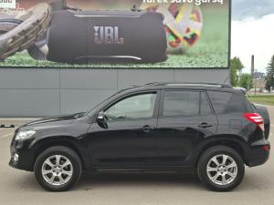 Toyota RAV4 2010 Šilutė, ar dzinēja tilpumu 2.20 L un nobraukumu 295 tūkst. km par 5999 €, foto 4 vietnē AUTOMOTO.COM.LV