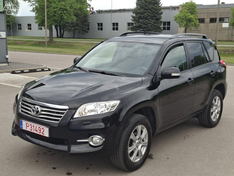 Toyota RAV4 2010 Šilutė, ar dzinēja tilpumu 2.20 L un nobraukumu 295 tūkst. km par 5999 €, foto 14 vietnē AUTOMOTO.COM.LV