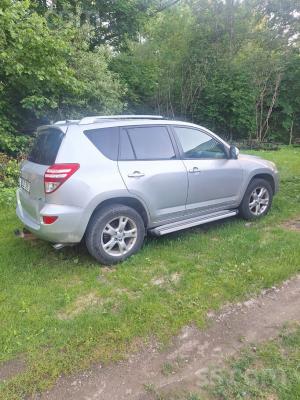Toyota RAV4 2010 in Dobele, with an engine capacity of 2.20 L and mileage of 208 thousand km for 3600 €, photo 5 on AUTOMOTO.COM.LV