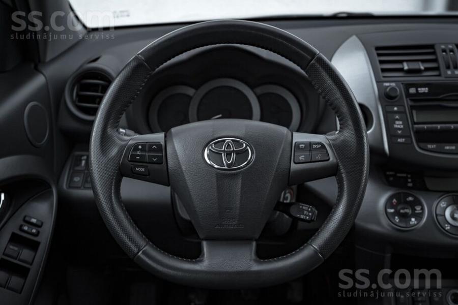 Toyota RAV4 2011 Rīga, ar dzinēja tilpumu 2.20 L un nobraukumu 0 tūkst. km par 6950 €, foto 19 vietnē AUTOMOTO.COM.LV