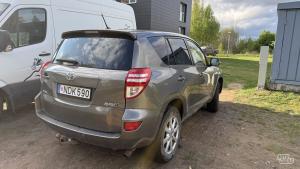 Toyota RAV4 2011 Tauragė, ar dzinēja tilpumu 2.20 L un nobraukumu 297 tūkst. km par 6700 €, foto 4 vietnē AUTOMOTO.COM.LV