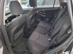 Toyota RAV4 2011 Tauragė, ar dzinēja tilpumu 2.23 L un nobraukumu 261 tūkst. km par 6700 €, foto 13 vietnē AUTOMOTO.COM.LV
