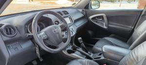 Toyota RAV4 2012 Viļņa, ar dzinēja tilpumu 2.20 L un nobraukumu 236 tūkst. km par 7200 €, foto 12 vietnē AUTOMOTO.COM.LV