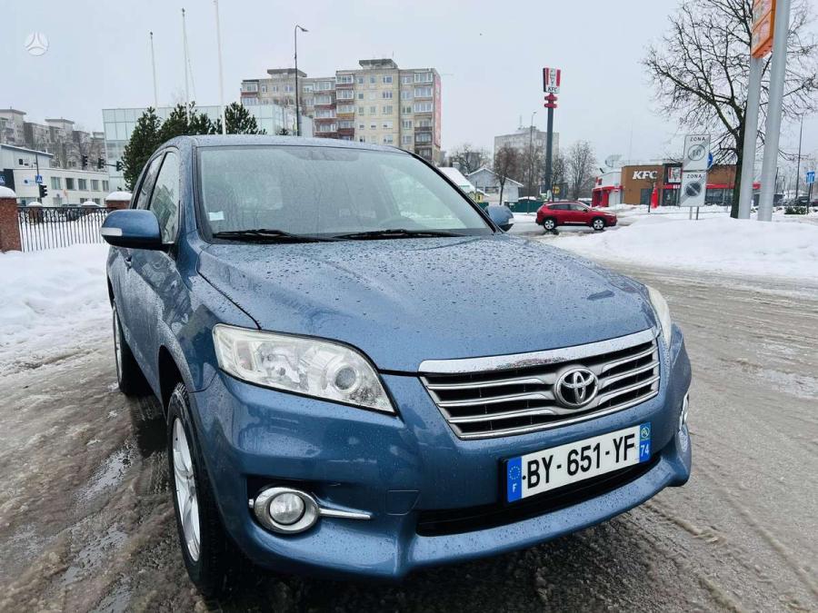 Toyota RAV4 2012 Kauņa, ar dzinēja tilpumu 2.23 L un nobraukumu 232 tūkst. km par 7850 €, foto 7 vietnē AUTOMOTO.COM.LV