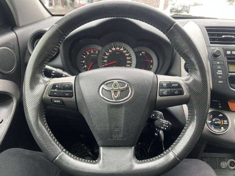 Toyota RAV4 2012 Kauņa, ar dzinēja tilpumu 2.23 L un nobraukumu 232 tūkst. km par 7850 €, foto 18 vietnē AUTOMOTO.COM.LV
