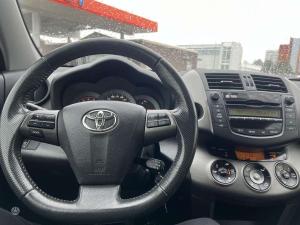 Toyota RAV4 2012 Kauņa, ar dzinēja tilpumu 2.23 L un nobraukumu 232 tūkst. km par 7850 €, foto 30 vietnē AUTOMOTO.COM.LV