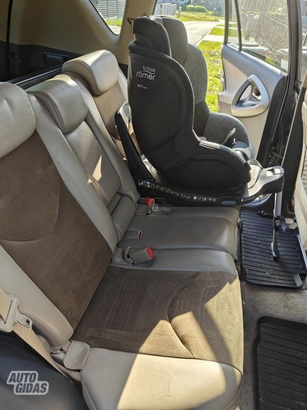 Toyota RAV4 2012 Viļņa, ar dzinēja tilpumu 2.20 L un nobraukumu 105 tūkst. km par 9700 €, foto 8 vietnē AUTOMOTO.COM.LV