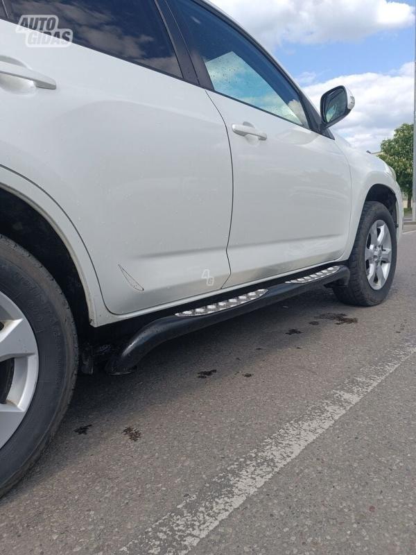 Toyota RAV4 2012 Viļņa, ar dzinēja tilpumu 2.20 L un nobraukumu 290 tūkst. km par 6700 €, foto 10 vietnē AUTOMOTO.COM.LV